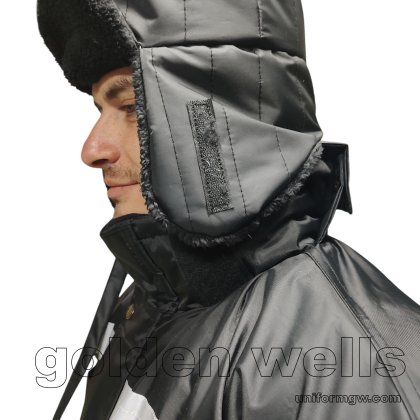 Specializes in heavy-duty insulated workwear for extreme cold ...